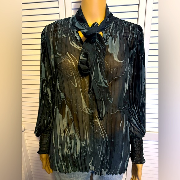 Catherine Malandrino | Tops | Pretty Catherine Malandrino Size M Blue ...